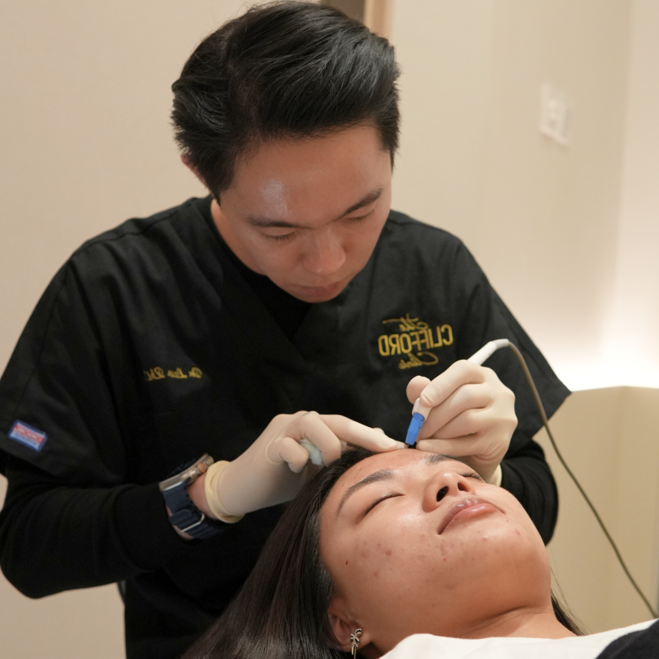 Gain Skin Clarity: One Of The Best Acne Treatments In SG