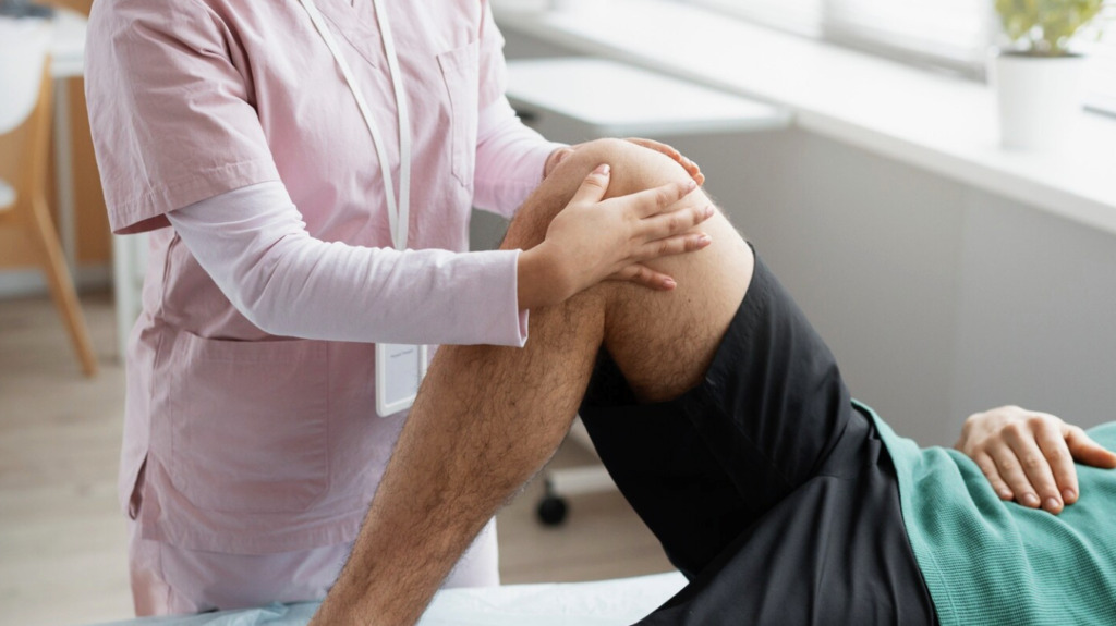 Tenex for Knee Pain: The Doctor's Complete Guide (What It Is, Who It ...